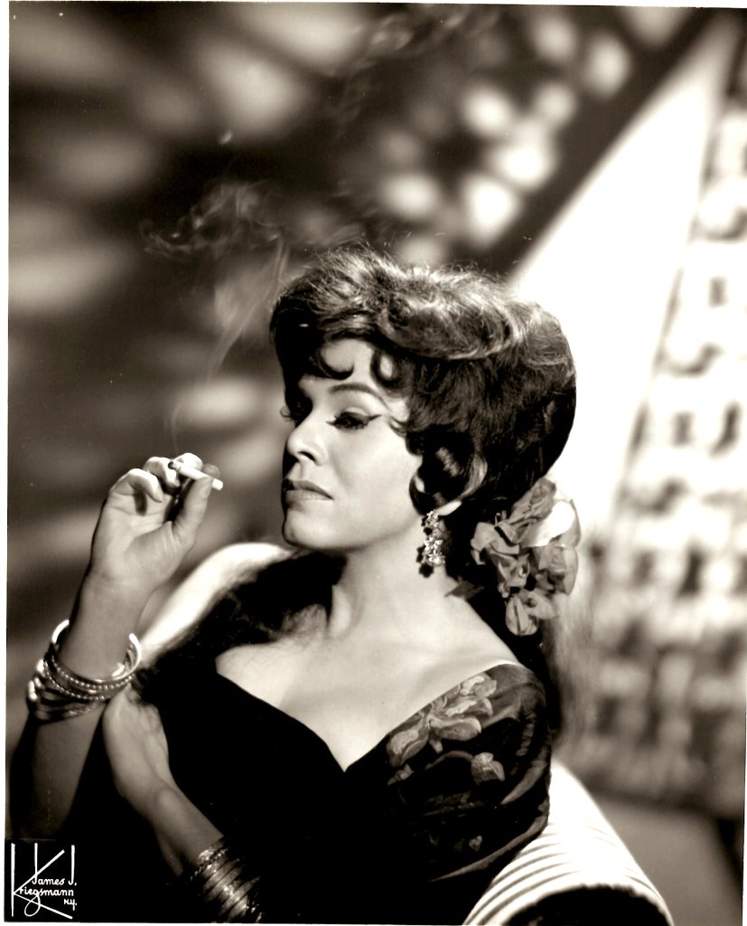 Weekes Autographs » (Miller, Mildred) (1924- )